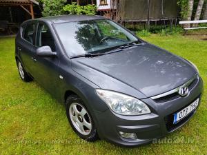 Grey Hyundai i30 2008 in Tartu, with an engine capacity of 1.60 L and mileage of 137 thousand km for 2750 €, photo 4 on AUTOMOTO.COM.LV