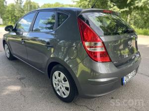 Серый Хендай i30 2008 в Резекне, объемом двигателя 1.60 л и пробегом 231 тыс. км за 2750 €, фото 7 на AUTOMOTO.COM.LV