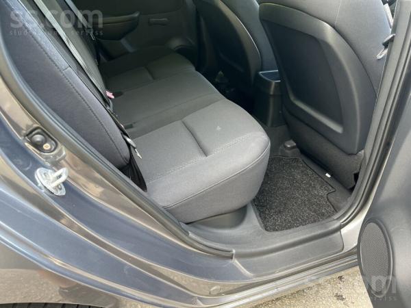 Grey Hyundai i30 2008 in Rezekne, with an engine capacity of 1.60 L and mileage of 231 thousand km for 2750 €, photo 10 on AUTOMOTO.COM.LV