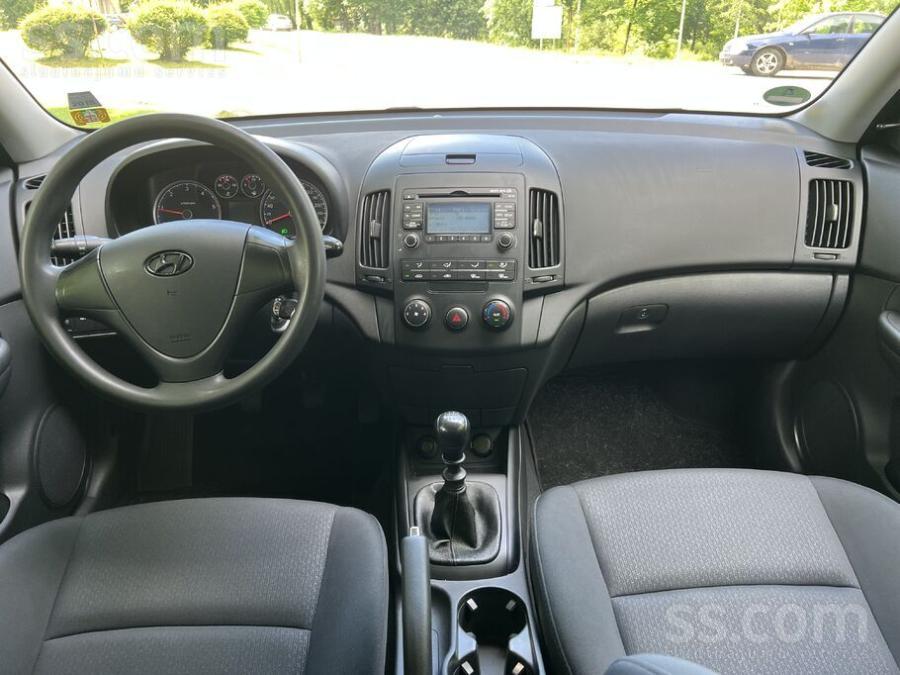 Серый Хендай i30 2008 в Резекне, объемом двигателя 1.60 л и пробегом 231 тыс. км за 2750 €, фото 15 на AUTOMOTO.COM.LV