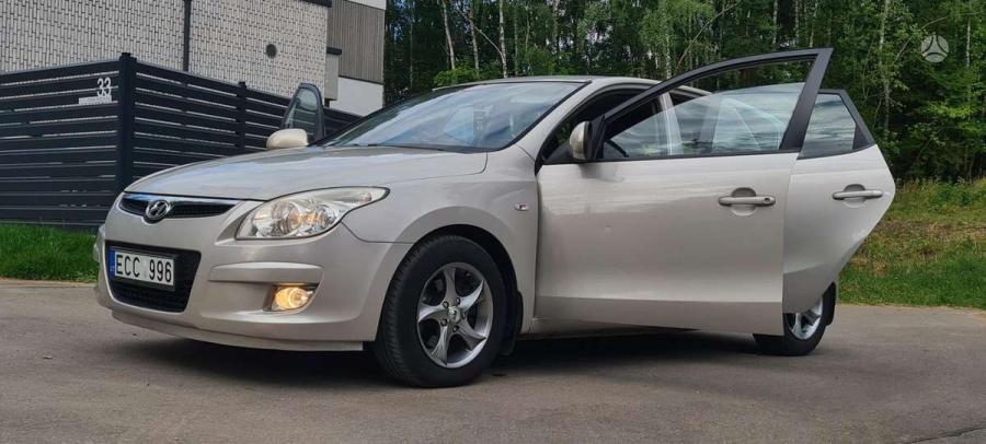 Серый Хендай i30 2008 в Вильнюс, объемом двигателя 1.58 л и пробегом 319 тыс. км за 2500 €, фото 15 на AUTOMOTO.COM.LV