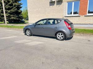 Серый Хендай i30 2008 в Клайпеда, объемом двигателя 1.60 л и пробегом 380 тыс. км за 1400 €, фото 7 на AUTOMOTO.COM.LV