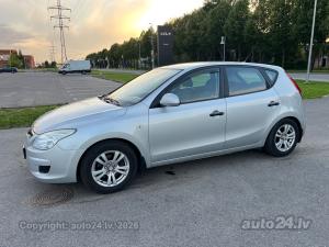 Grey Hyundai i30 2008 in Narva, with an engine capacity of 1.40 L and mileage of 215 thousand km for 1999 €, photo 12 on AUTOMOTO.COM.LV