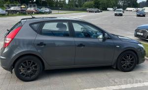 Серый Хендай i30 2008 в Рига, объемом двигателя 1.60 л и пробегом 296 тыс. км за 1299 €, фото 4 на AUTOMOTO.COM.LV