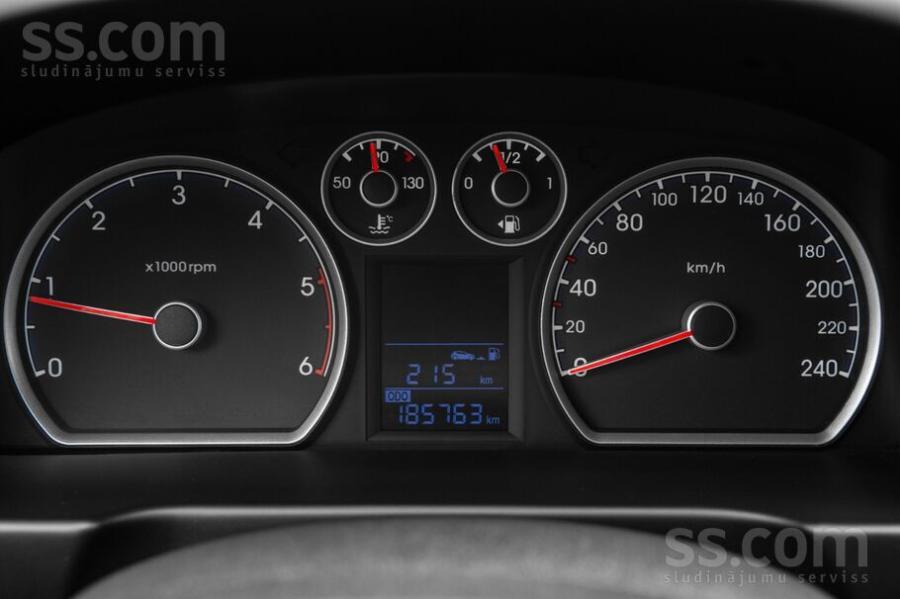 Pelēks Hyundai i30 2008 Rīga, ar dzinēja tilpumu 1.60 L un nobraukumu 186 tūkst. km par 1990 €, foto 18 vietnē AUTOMOTO.COM.LV