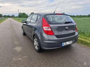 Серый Хендай i30 2008 в Акмяне, объемом двигателя 1.59 л и пробегом 249 тыс. км за 1450 €, фото 5 на AUTOMOTO.COM.LV