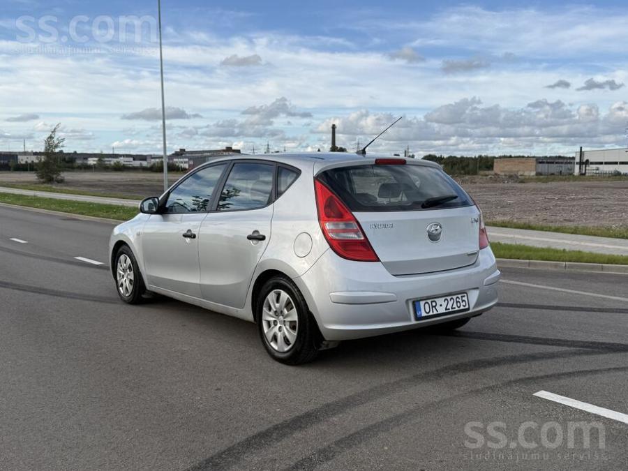 Серый Хендай i30 2008 в Лиепая, объемом двигателя 1.60 л и пробегом 345 тыс. км за 1600 €, фото 3 на AUTOMOTO.COM.LV