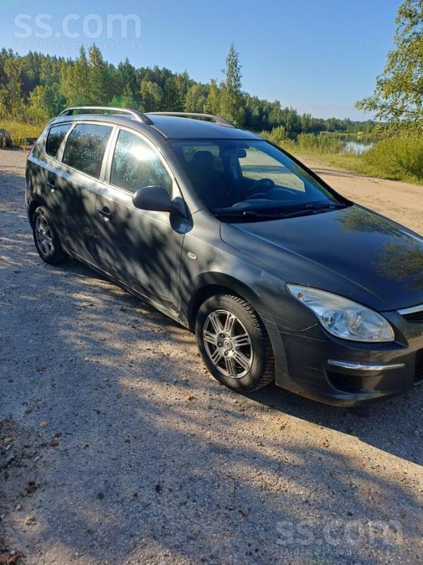 Хендай i30 2008 в Мадона на AUTOMOTO.COM.LV Серый Хендай i30 2008 в Мадона, объемом двигателя 1.60 л и пробегом 352 тыс. км за 1700 €, фото 3 на AUTOMOTO.COM.LV