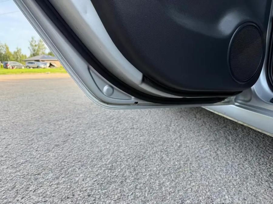 Pelēks Hyundai i30 2009 Rīga, ar dzinēja tilpumu 1.40 L un nobraukumu 178 tūkst. km par 2100 €, foto 8 vietnē AUTOMOTO.COM.LV