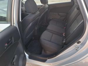 Grey Hyundai i30 2009 in Pakruojis, with an engine capacity of 1.40 L and mileage of 151 thousand km for 2250 €, photo 11 on AUTOMOTO.COM.LV