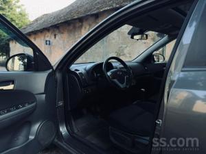 Grey Hyundai i30 2009 in Cesis, with an engine capacity of 1.60 L and mileage of 0 thousand km for 2350 €, photo 21 on AUTOMOTO.COM.LV