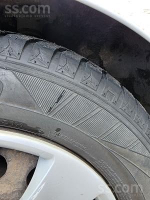 Pelēks Hyundai i30 2009 Rīga, ar dzinēja tilpumu 1.40 L un nobraukumu 184 tūkst. km par 2000 €, foto 6 vietnē AUTOMOTO.COM.LV