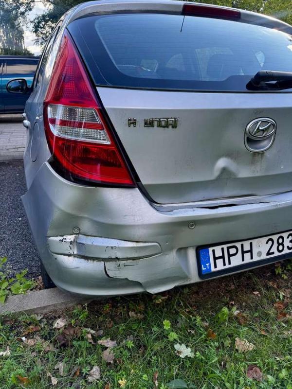 Серый Хендай i30 2009 в Вильнюс, объемом двигателя 1.59 л и пробегом 175 тыс. км за 980 €, фото 5 на AUTOMOTO.COM.LV