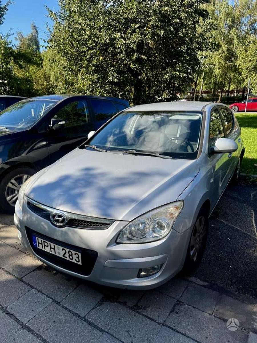 Серый Хендай i30 2009 в Вильнюс, объемом двигателя 1.59 л и пробегом 175 тыс. км за 980 €, фото 8 на AUTOMOTO.COM.LV