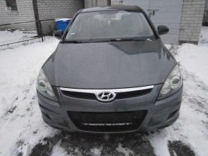 Pelēks Hyundai i30 2010 Alīta, ar dzinēja tilpumu 1.40 L un nobraukumu 210 tūkst. km par 2700 €, foto 3 vietnē AUTOMOTO.COM.LV