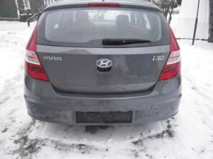 Pelēks Hyundai i30 2010 Alīta, ar dzinēja tilpumu 1.40 L un nobraukumu 210 tūkst. km par 2700 €, foto 8 vietnē AUTOMOTO.COM.LV