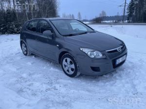 Серый Хендай i30 2010 в Цесис, объемом двигателя 1.40 л и пробегом 0 тыс. км за 3250 €, фото 2 на AUTOMOTO.COM.LV