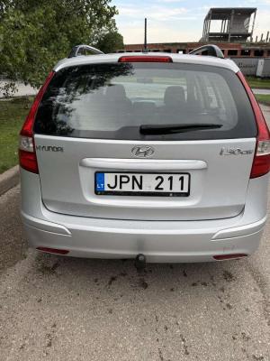 Pelēks Hyundai i30 2010 Šauļi, ar dzinēja tilpumu 1.46 L un nobraukumu 268 tūkst. km par 2000 €, foto 5 vietnē AUTOMOTO.COM.LV