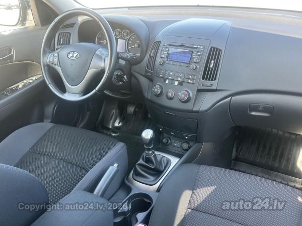 Pelēks Hyundai i30 2010 Tartu, ar dzinēja tilpumu 1.60 L un nobraukumu 124 tūkst. km par 4950 €, foto 3 vietnē AUTOMOTO.COM.LV