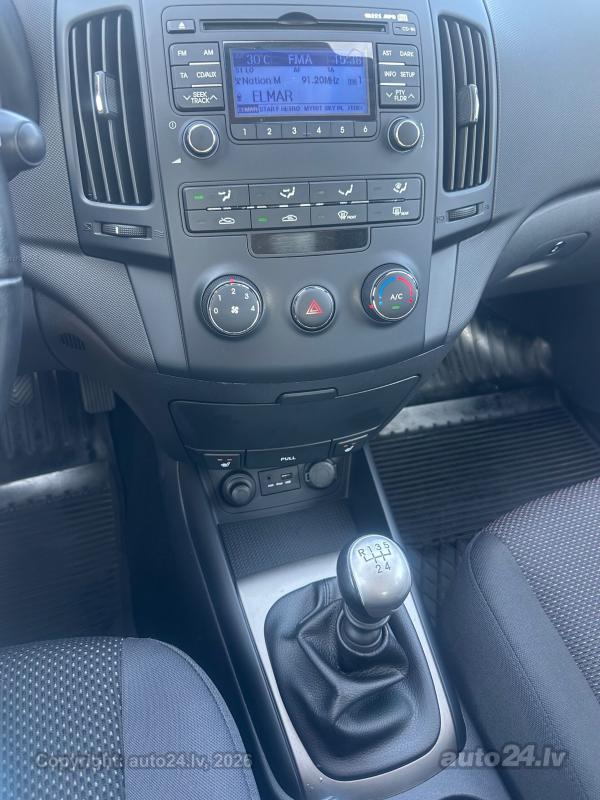 Pelēks Hyundai i30 2010 Tartu, ar dzinēja tilpumu 1.60 L un nobraukumu 124 tūkst. km par 4950 €, foto 8 vietnē AUTOMOTO.COM.LV