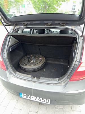 Pelēks Hyundai i30 2010 Rīga, ar dzinēja tilpumu 1.40 L un nobraukumu 285 tūkst. km par 1700 €, foto 7 vietnē AUTOMOTO.COM.LV