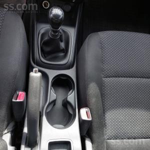 Серый Хендай i30 2010 в Рига, объемом двигателя 1.40 л и пробегом 201 тыс. км за 2250 €, фото 12 на AUTOMOTO.COM.LV