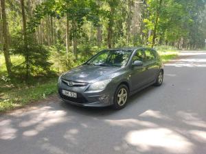 Pelēks Hyundai i30 2010 Kuršėnai, ar dzinēja tilpumu 1.58 L un nobraukumu 407 tūkst. km par 1550 €, foto  vietnē AUTOMOTO.COM.LV