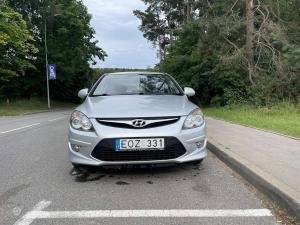 Серый Хендай i30 2011 в Вильнюс, объемом двигателя 1.40 л и пробегом 215 тыс. км за 2950 €, фото 4 на AUTOMOTO.COM.LV