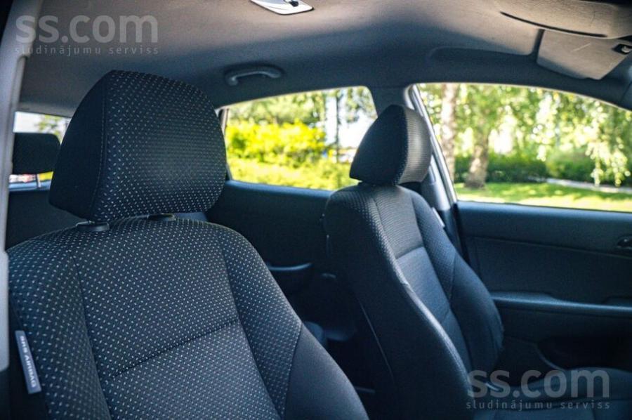 Grey Hyundai i30 2011 in Riga, with an engine capacity of 1.40 L and mileage of 239 thousand km for 990 €, photo 13 on AUTOMOTO.COM.LV