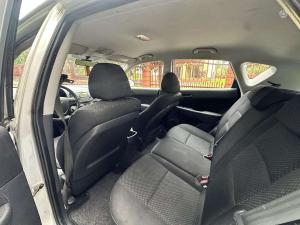 Grey Hyundai i30 2011 in Vilnius, with an engine capacity of 1.58 L and mileage of 175 thousand km for 1900 €, photo 10 on AUTOMOTO.COM.LV