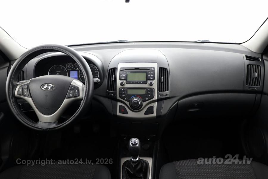 Серый Хендай i30 2011 в Таллин, объемом двигателя 1.40 л и пробегом 148 тыс. км за 1499 €, фото 6 на AUTOMOTO.COM.LV