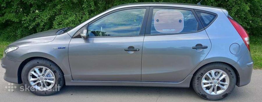 Pelēks Hyundai i30 2011 Marijampole, ar dzinēja tilpumu 1.60 L un nobraukumu 262 tūkst. km par 2900 €, foto 4 vietnē AUTOMOTO.COM.LV