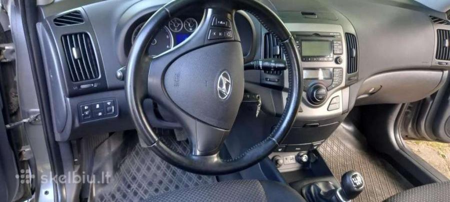 Pelēks Hyundai i30 2011 Marijampole, ar dzinēja tilpumu 1.60 L un nobraukumu 262 tūkst. km par 2900 €, foto 6 vietnē AUTOMOTO.COM.LV