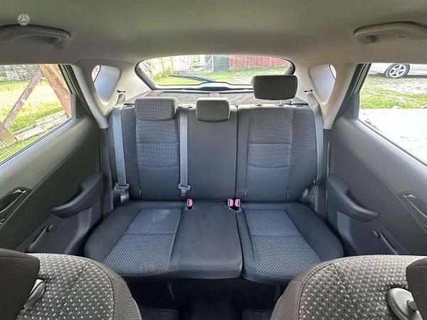 Grey Hyundai i30 2011 in Kaisiadorys, with an engine capacity of 1.40 L and mileage of 196 thousand km for 3300 €, photo 9 on AUTOMOTO.COM.LV