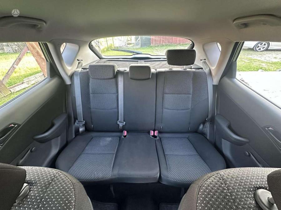 Grey Hyundai i30 2011 in Kaisiadorys, with an engine capacity of 1.40 L and mileage of 196 thousand km for 3300 €, photo 10 on AUTOMOTO.COM.LV