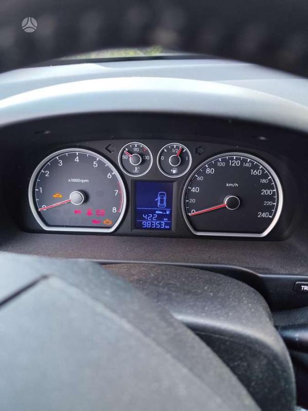 Grey Hyundai i30 2011 in Silale, with an engine capacity of 1.40 L and mileage of 98 thousand km for 3290 €, photo 7 on AUTOMOTO.COM.LV