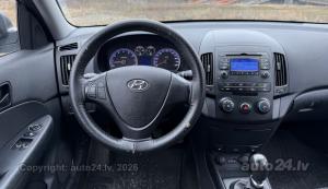 Pelēks Hyundai i30 2012 Tallina, ar dzinēja tilpumu 1.40 L un nobraukumu 158 tūkst. km par 3200 €, foto 14 vietnē AUTOMOTO.COM.LV