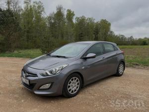 Grey Hyundai i30 2012 in Liepaja, with an engine capacity of 1.40 L and mileage of 286 thousand km for 3200 €, photo  on AUTOMOTO.COM.LV