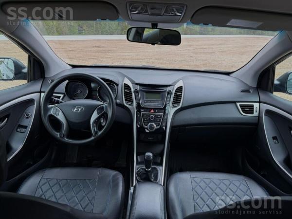 Pelēks Hyundai i30 2012 Liepāja, ar dzinēja tilpumu 1.40 L un nobraukumu 286 tūkst. km par 3200 €, foto 6 vietnē AUTOMOTO.COM.LV