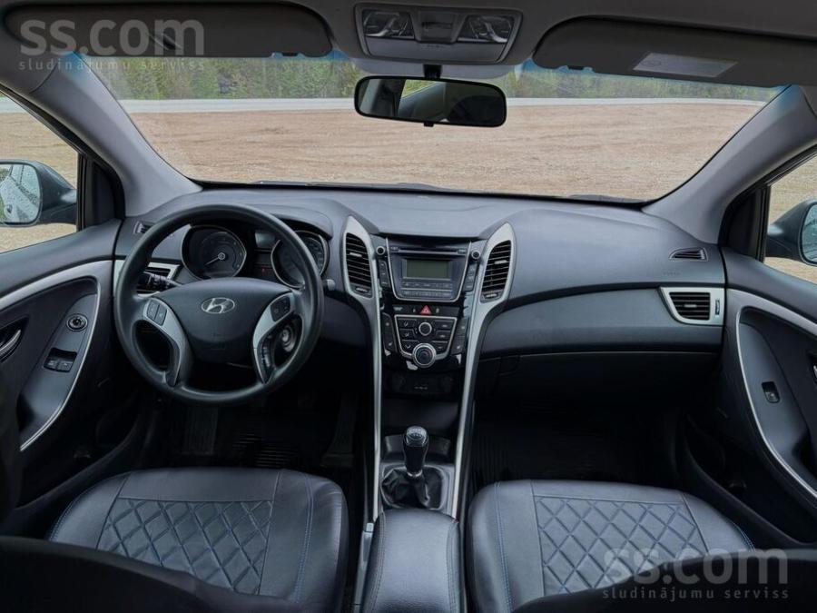 Серый Хендай i30 2012 в Лиепая, объемом двигателя 1.40 л и пробегом 286 тыс. км за 3200 €, фото 7 на AUTOMOTO.COM.LV