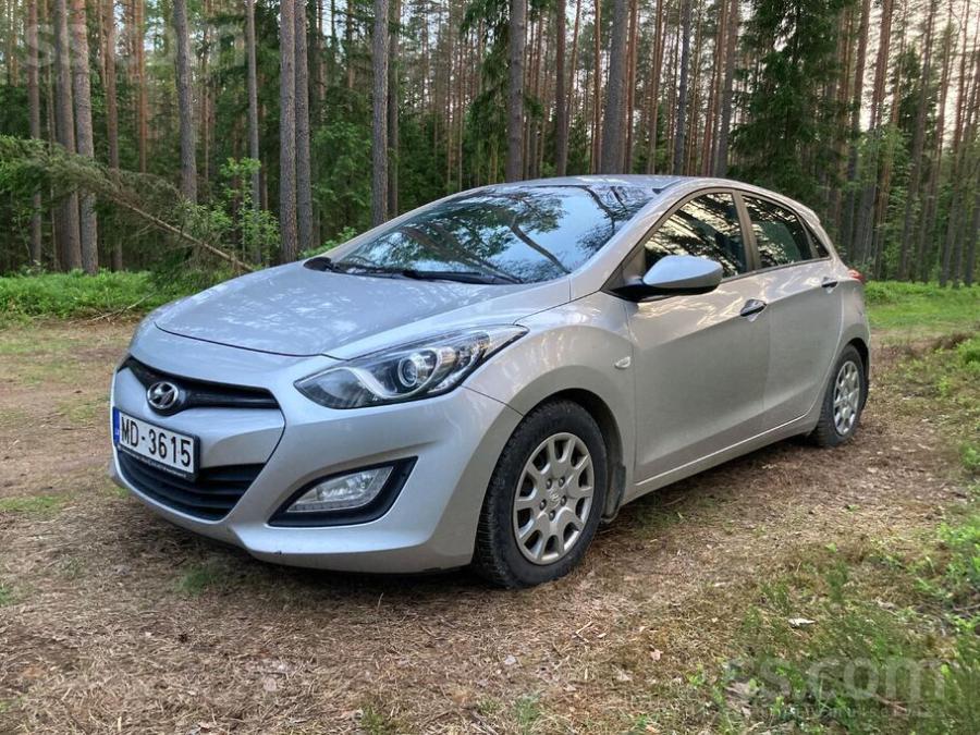 Pelēks Hyundai i30 2012 Ogre, ar dzinēja tilpumu 1.40 L un nobraukumu 256 tūkst. km par 3500 €, foto 6 vietnē AUTOMOTO.COM.LV