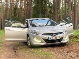 Pelēks Hyundai i30 2012 Ogre, ar dzinēja tilpumu 1.40 L un nobraukumu 256 tūkst. km par 3500 €, foto 7 vietnē AUTOMOTO.COM.LV