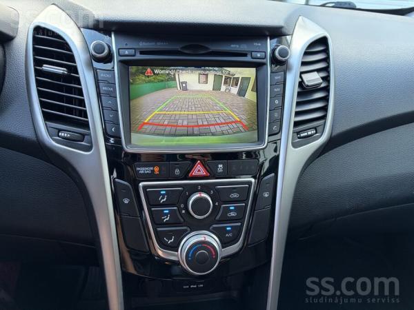 Серый Хендай i30 2012 в Лиепая, объемом двигателя 1.40 л и пробегом 146 тыс. км за 4900 €, фото 4 на AUTOMOTO.COM.LV