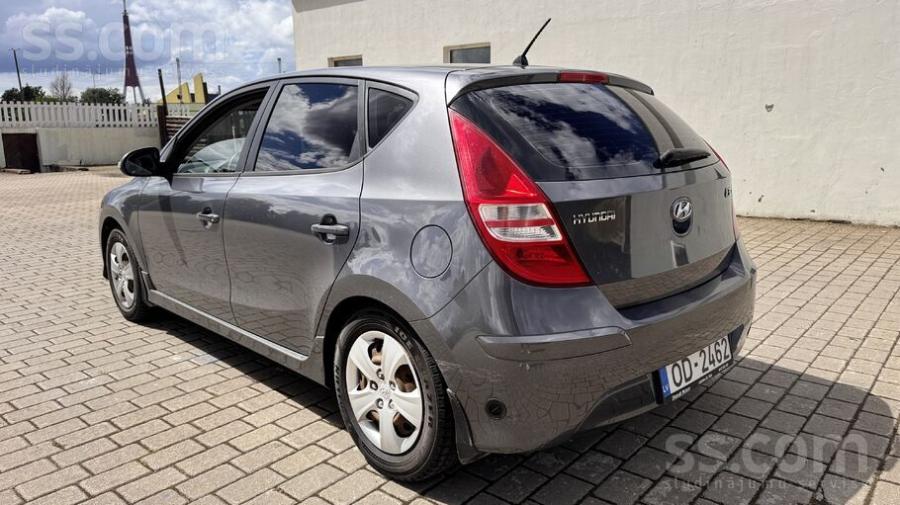 Серый Хендай i30 2012 в Рига, объемом двигателя 1.60 л и пробегом 215 тыс. км за 2900 €, фото 5 на AUTOMOTO.COM.LV