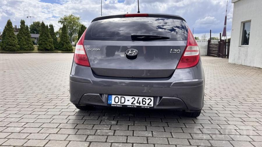 Серый Хендай i30 2012 в Рига, объемом двигателя 1.60 л и пробегом 215 тыс. км за 2900 €, фото 7 на AUTOMOTO.COM.LV