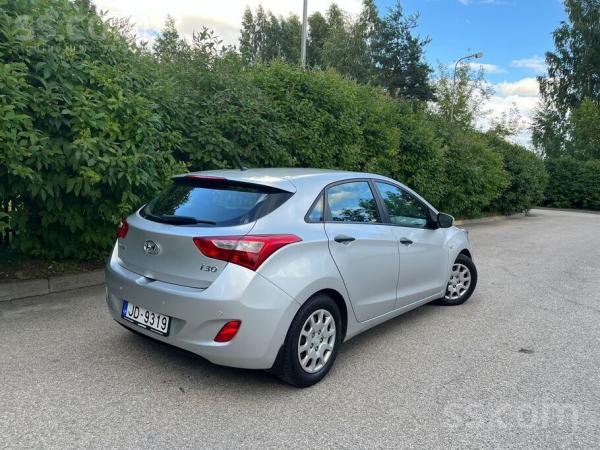 Pelēks Hyundai i30 2013 Rīga, ar dzinēja tilpumu 1.40 L un nobraukumu 251 tūkst. km par 3100 €, foto 7 vietnē AUTOMOTO.COM.LV