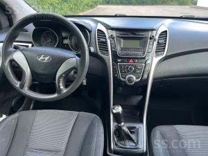 Серый Хендай i30 2013 в Рига, объемом двигателя 1.40 л и пробегом 251 тыс. км за 3100 €, фото 10 на AUTOMOTO.COM.LV