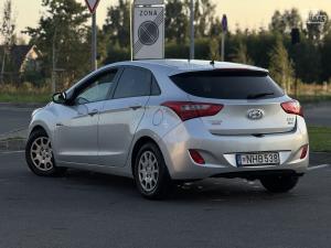Grey Hyundai i30 2013 in Vilnius, with an engine capacity of 1.60 L and mileage of 281 thousand km for 3700 €, photo 11 on AUTOMOTO.COM.LV