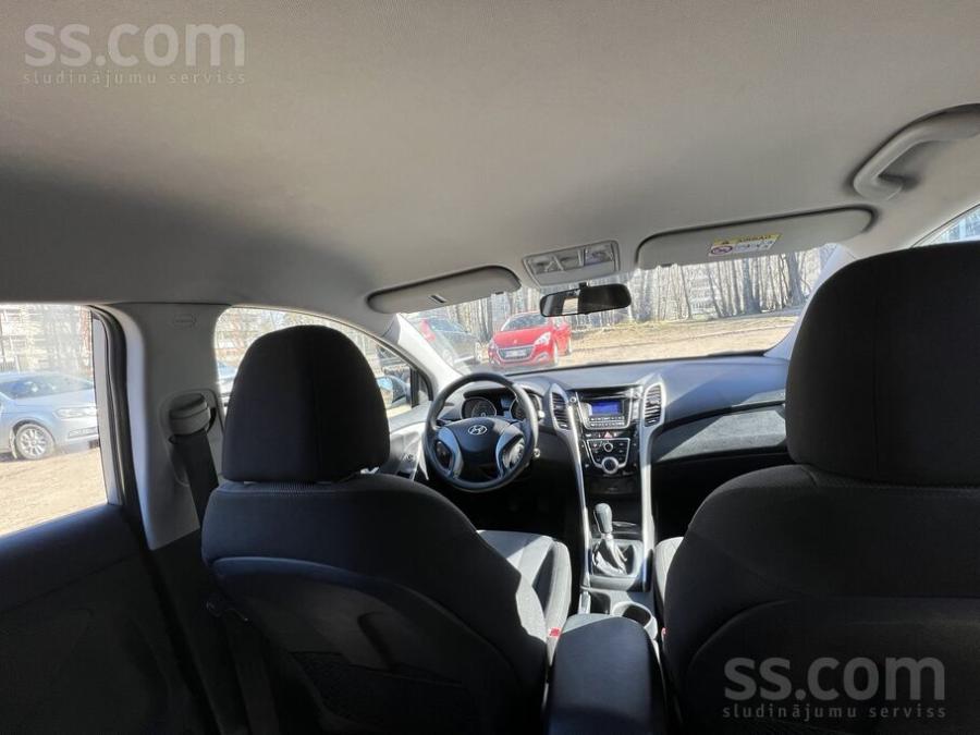 Pelēks Hyundai i30 2014 Rīga, ar dzinēja tilpumu 1.40 L un nobraukumu 342 tūkst. km par 3500 €, foto 8 vietnē AUTOMOTO.COM.LV