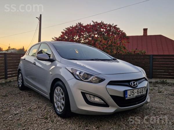Хендай i30 2014 в Валмиера на AUTOMOTO.COM.LV Серый Хендай i30 2014 в Валмиера, объемом двигателя 1.40 л и пробегом 297 тыс. км за 2800 €, фото 1 на AUTOMOTO.COM.LV